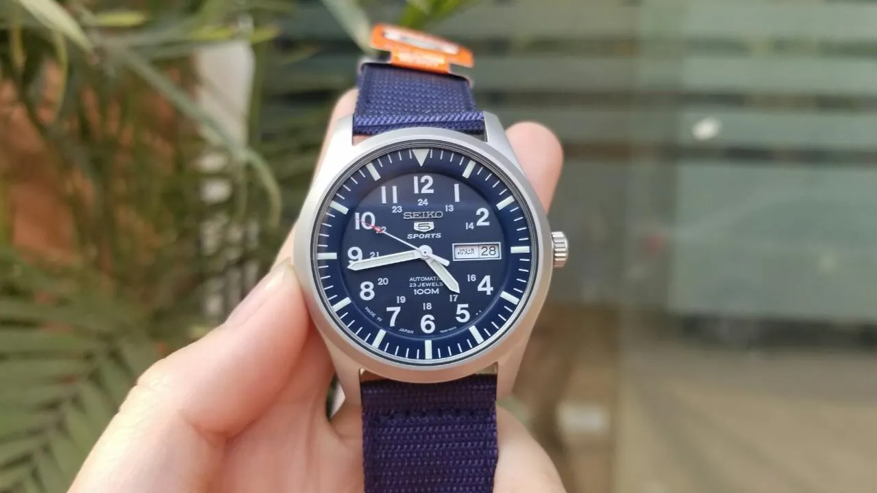 Mua Đồng Hồ Seiko 5 Automatic SNZG11J1 dây vải, máy automatic, Giá tốt