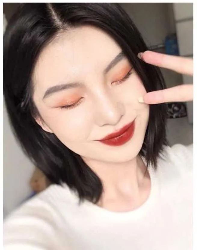 Top 15 thỏi son màu đỏ đất đẹp nhất chất xịn giá dưới 300K