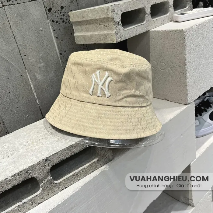 Top 11+ mẫu mũ đi biển đẹp chất lượng nhất cho cả nam và nữ