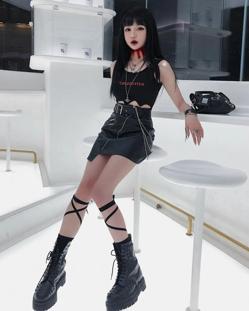 Gothic style là gì? 20+ cách phối đồ Gothic bí ẩn và cá tính