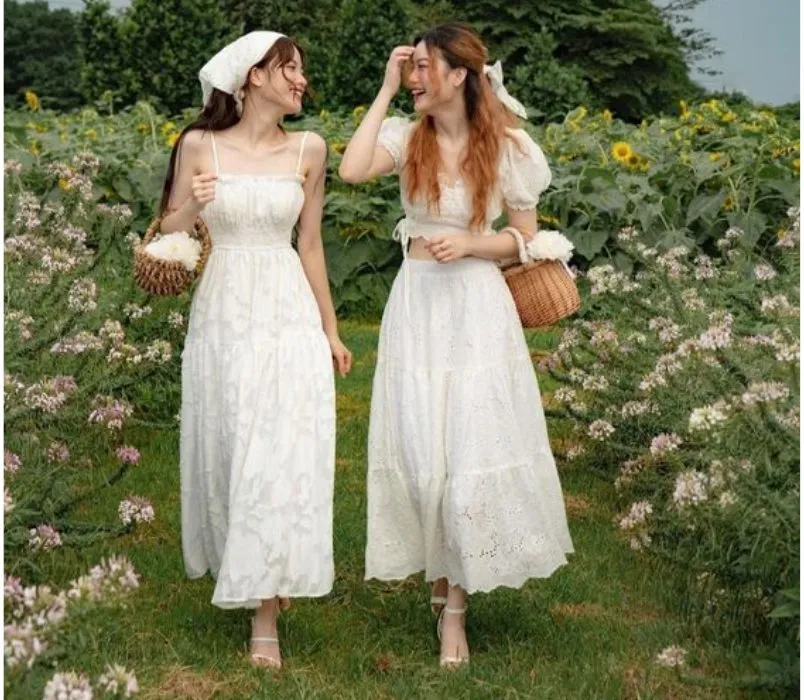 Cottagecore là gì? Tip phối đồ cottagecore phong cách đồng quê thơ mộng