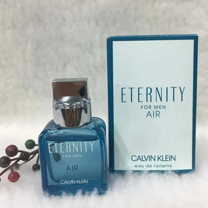 ̣̣9 chai nước hoa CK mùi nào thơm nhất lưu hương lâu bền?