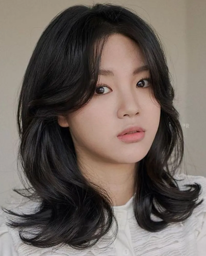 10 kiểu tóc cho nữ bị hói trán đẹp nhất giúp che trán hói