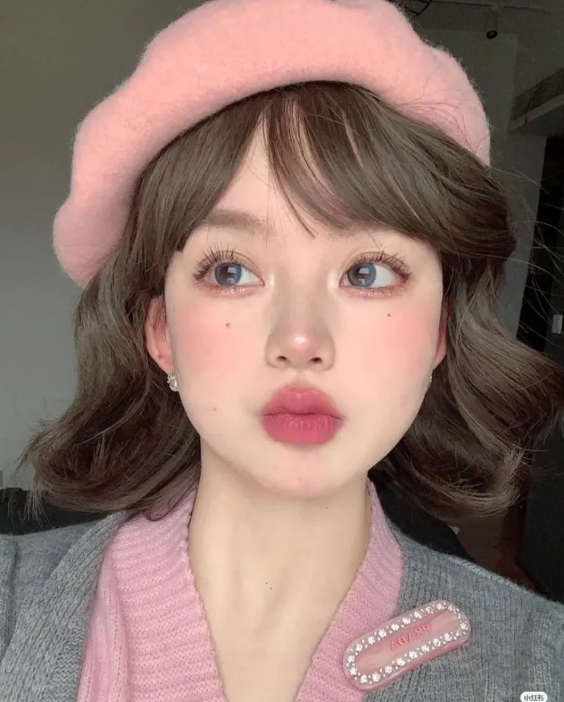 Top 15 các kiểu makeup cá tính giúp nàng thêm cuốn hút