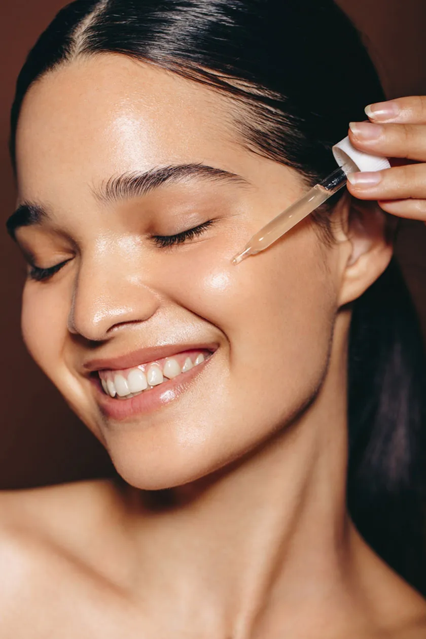 Top 12 serum dưỡng ẩm phục hồi da tốt nhất hiện nay