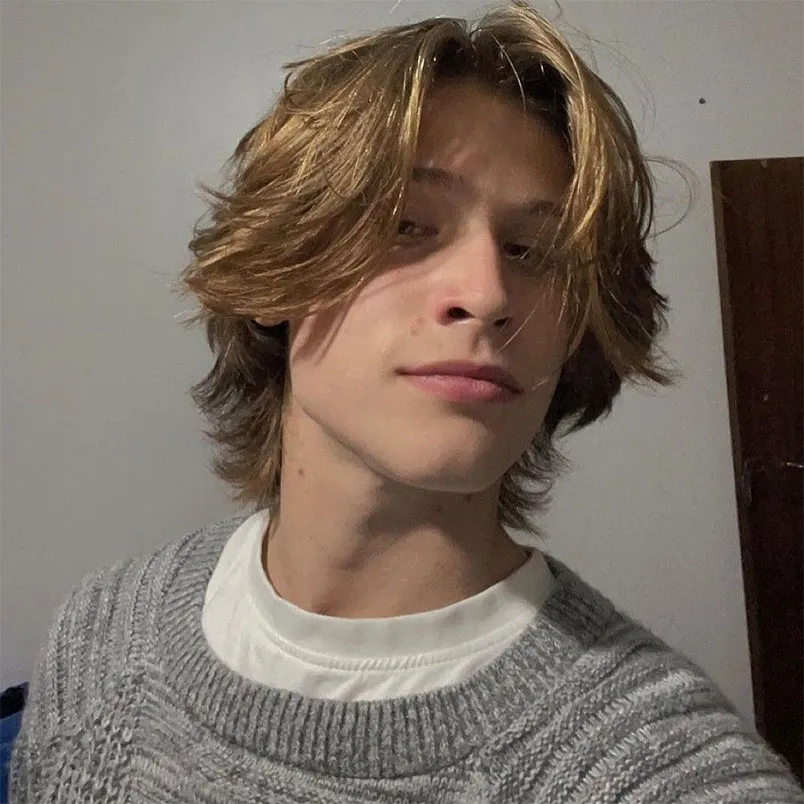 Top 12 kiểu tóc Middle Part cho nam giới đẹp nhất năm 2024