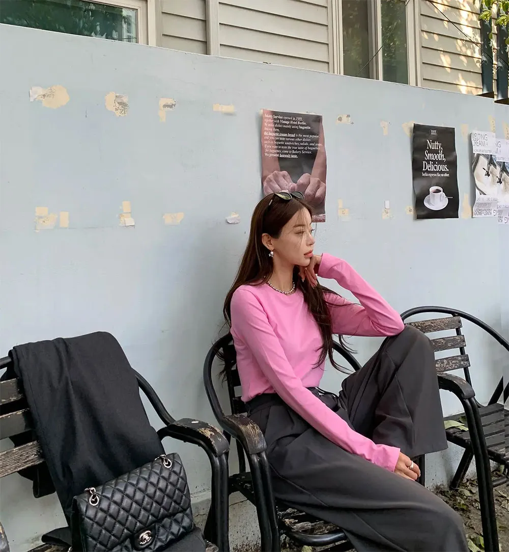 10 cách mặc áo thun dài tay giúp nàng ghi 10 điểm thanh lịch