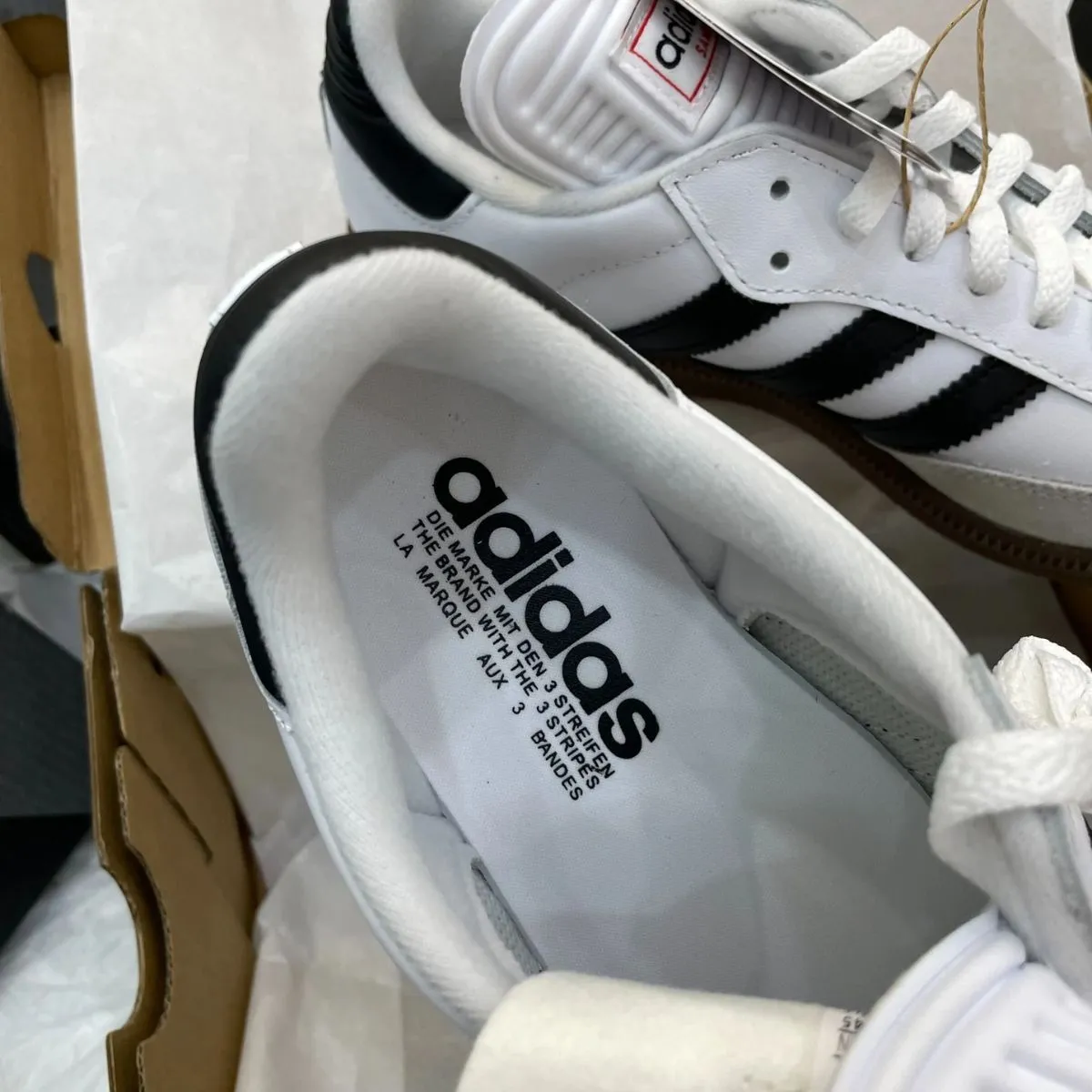 Cách phân biệt giày Adidas Samba thật giả check legit chuẩn nhất