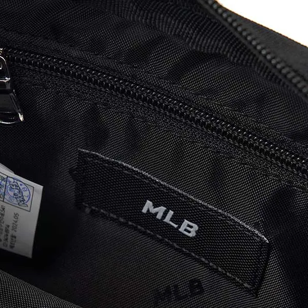 Túi Đeo Chéo MLB Varsity Camera Bag New York Yankees 7ACRV044N-50BKS ...