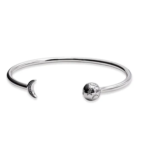 Mua Vòng Đeo Tay Pandora Moments Moon & Stars Open Bangle 599120C01 Màu ...