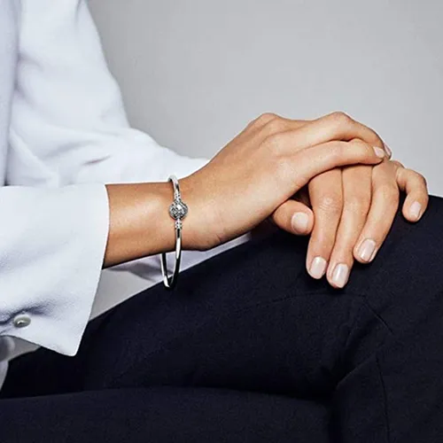 Mua Vòng Đeo Tay Pandora Silver Celebration Bangle 597137 Màu Bạc Size ...
