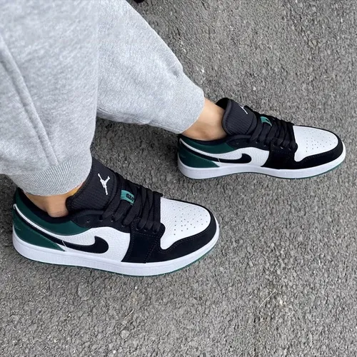Mua Giày Thể Thao Nike Air Jordan 1 Low GS 'Mystic Green' 553560-113 ...