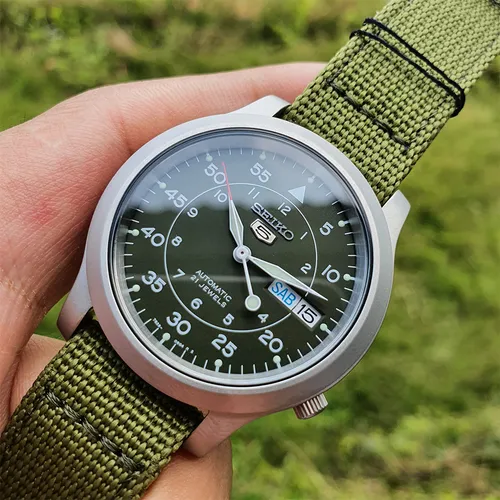 Mua Đồng Hồ Nam Seiko Automatic Hardlex Crystal SNK805K2 Màu Xanh Quân ...