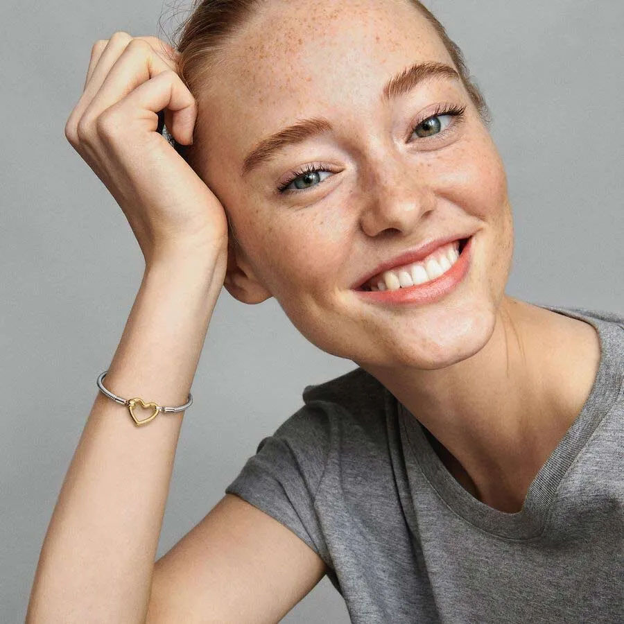 Mua Vòng Đeo Tay Pandora Moments Heart Closure Snake Chain Bracelet ...