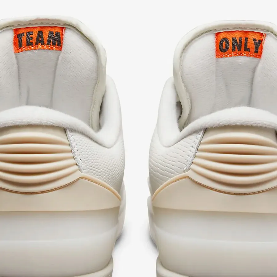 Order Giày Thể Thao Nike Air Jordan 2 Retro Low ‘Shelflife’ DV7128-110 ...