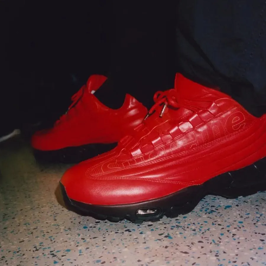 Order Giày Thể Thao Supreme x Nike Air Max 95 Red Lux Pack CI0999-600 ...