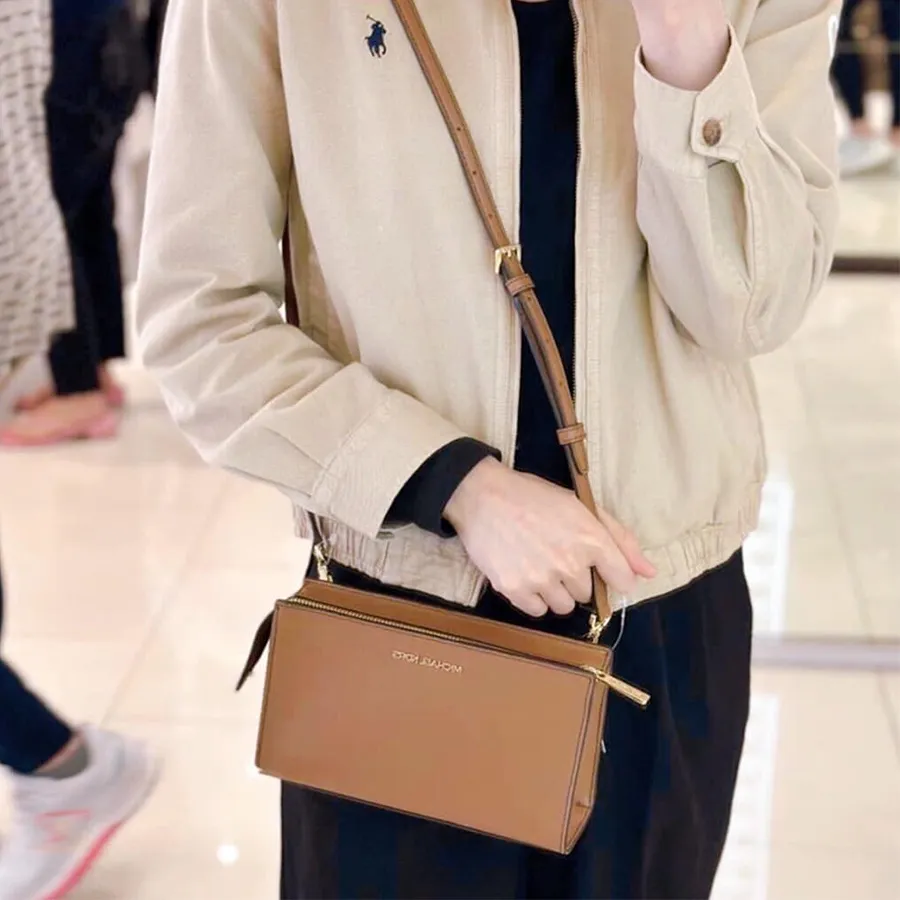 Mua Túi Đeo Chéo Nữ Michael Kors MK Sheila Small Faux Saffiano Leather ...