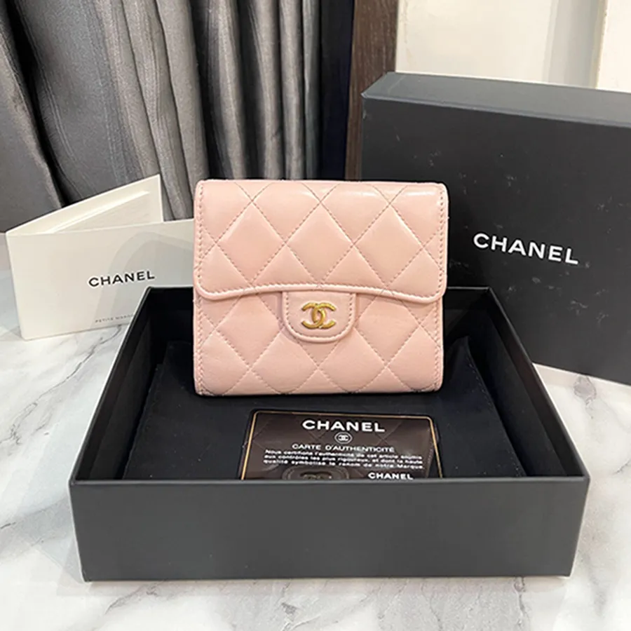 Ví Nữ Chanel Quilted Flap Wallet Tri-fold Wallet Màu Hồng Phấn | Vua ...