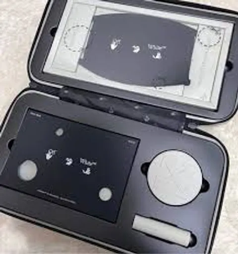 Bộ Trang Điểm Off-White x Amore Pacific Protection Box 5 Món | Vua Hàng ...